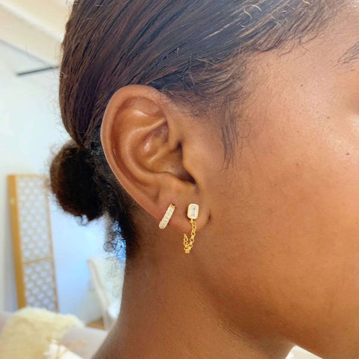 ASTRID STUD GOLD – SHOP ABOVO